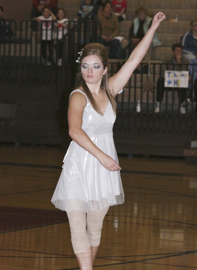Dance teams catch a shooting star at Kentlake | Slide Show | Covington ...